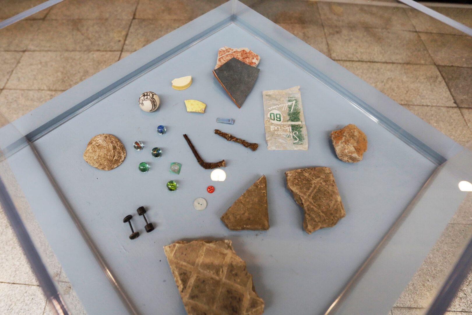 ¿Dónde están los restos de La Moneda? | Exhumar la memoria - Revista ...